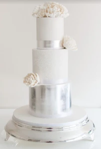 Wedding Inspiration: Perfectly Platinum - Pretty Happy Love - Wedding ...