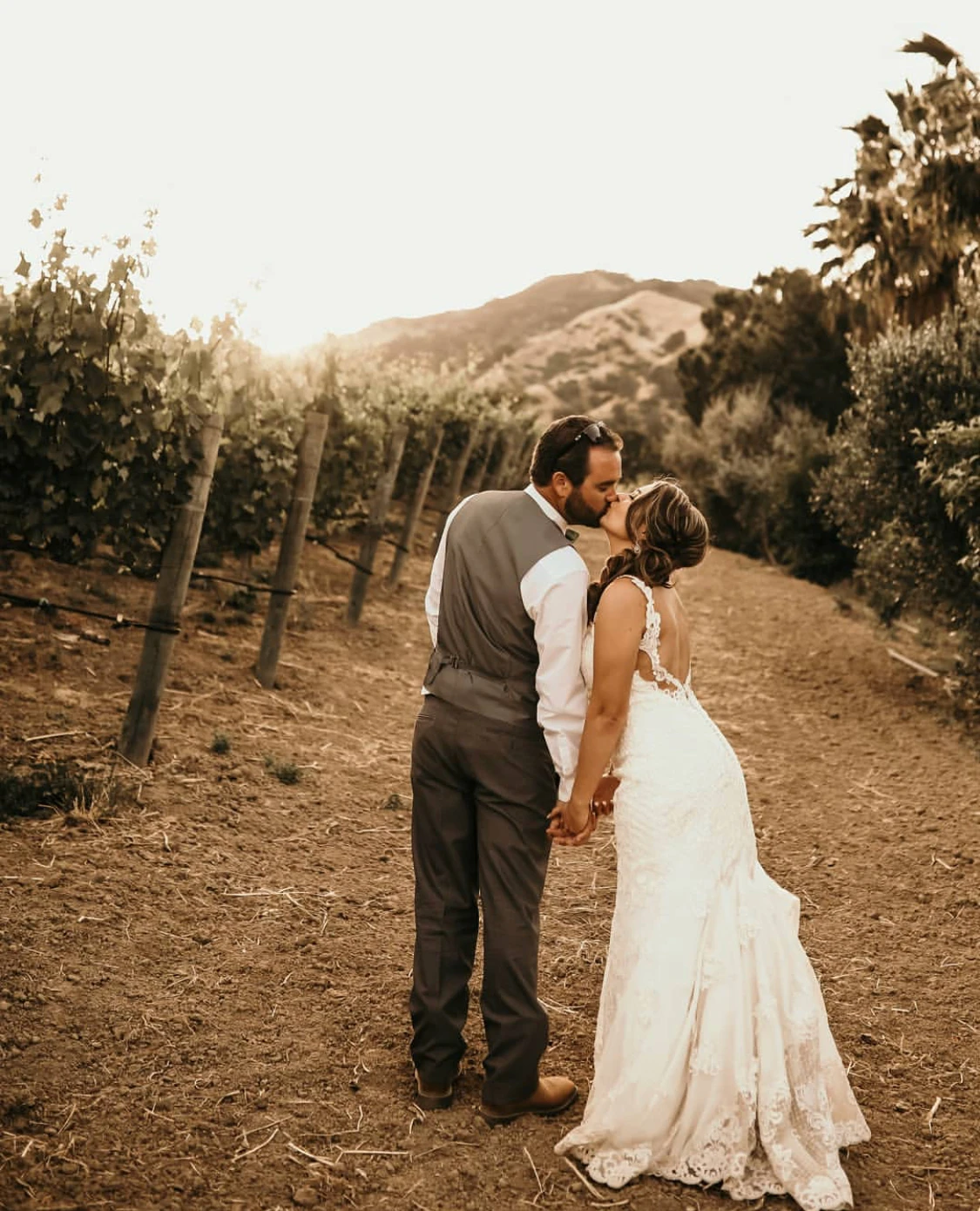 Real Essense of Australia Bride Justine + David - Pretty Happy Love ...