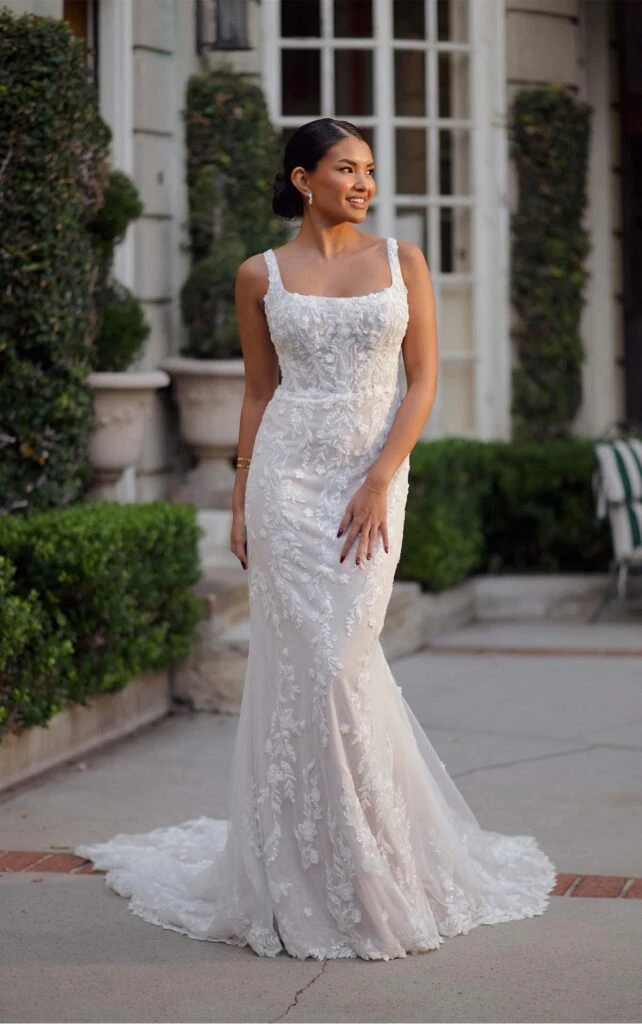 SHEATH vs. COLUMN Wedding Dress | Pretty Happy Love