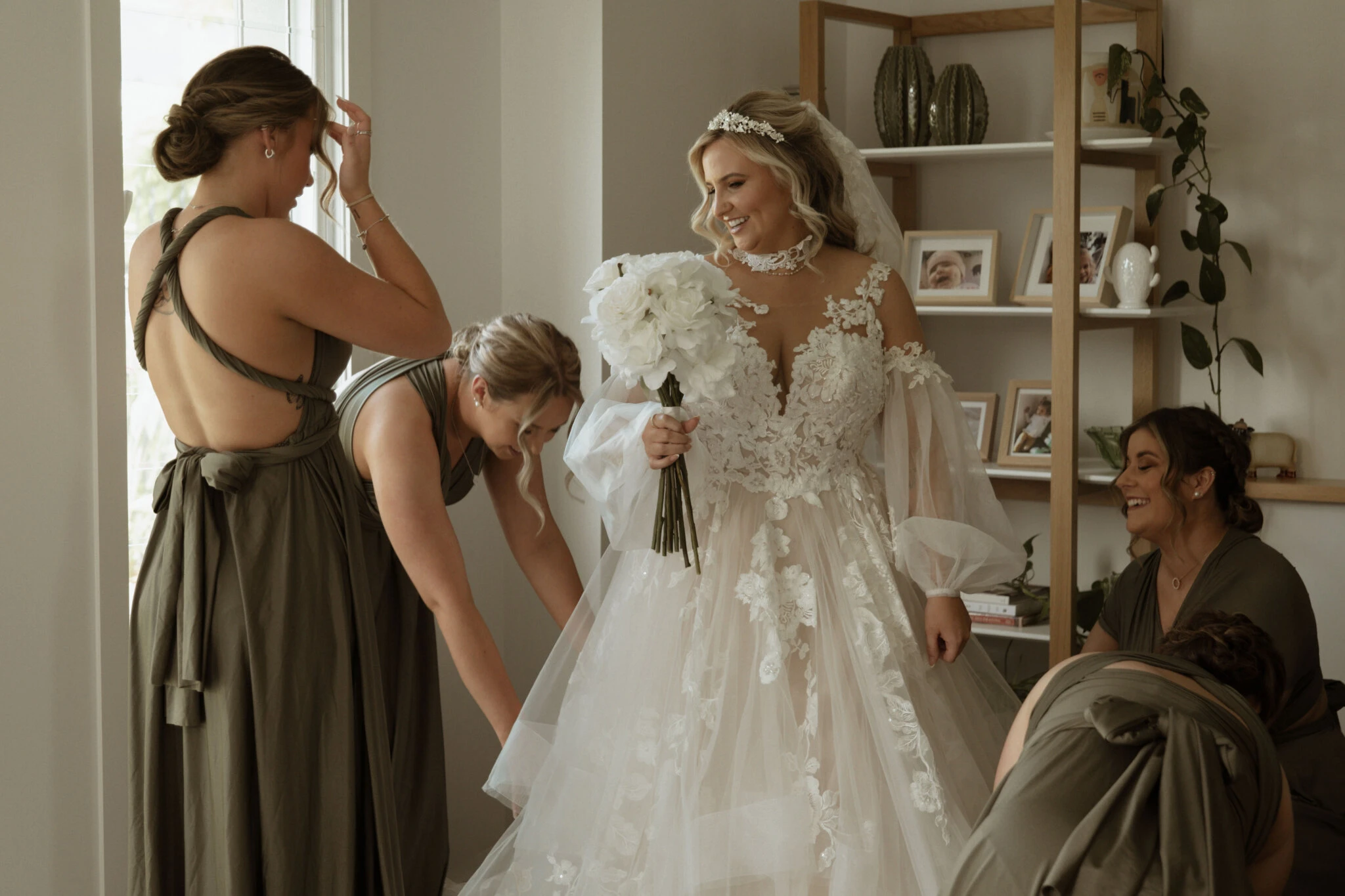 Real Essense of Australia Bride Georgina + Stefan - Pretty Happy Love ...