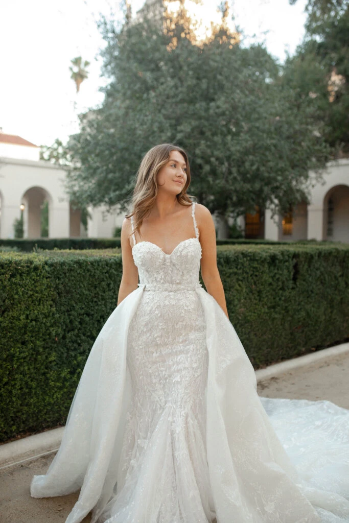 Essense Designs' Guide to Wedding Dress Underlay Lining Fabric - Pretty Happy Love - Wedding ...