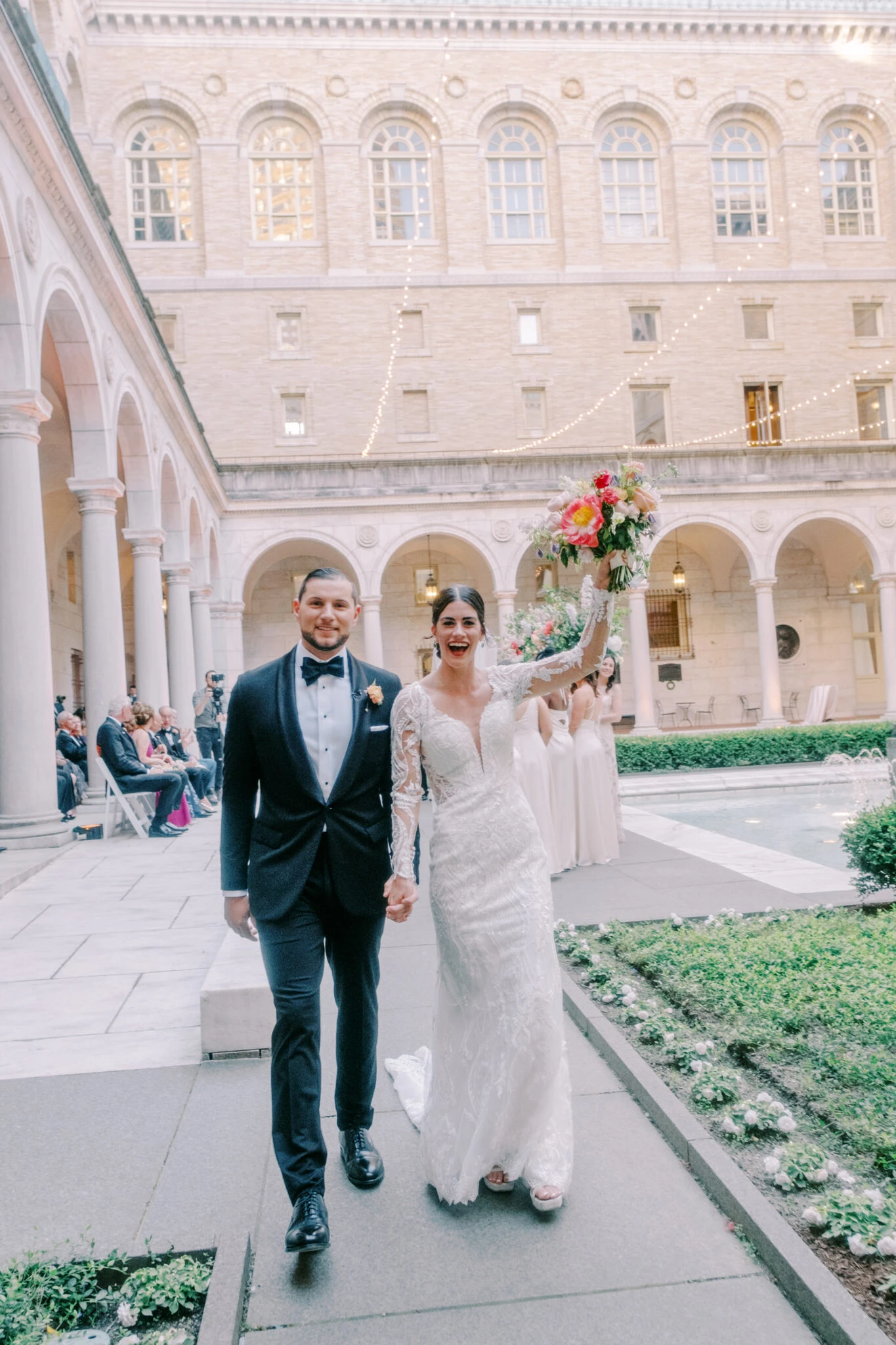 Real Essense of Australia Bride Erin & Anthony - Pretty Happy Love ...
