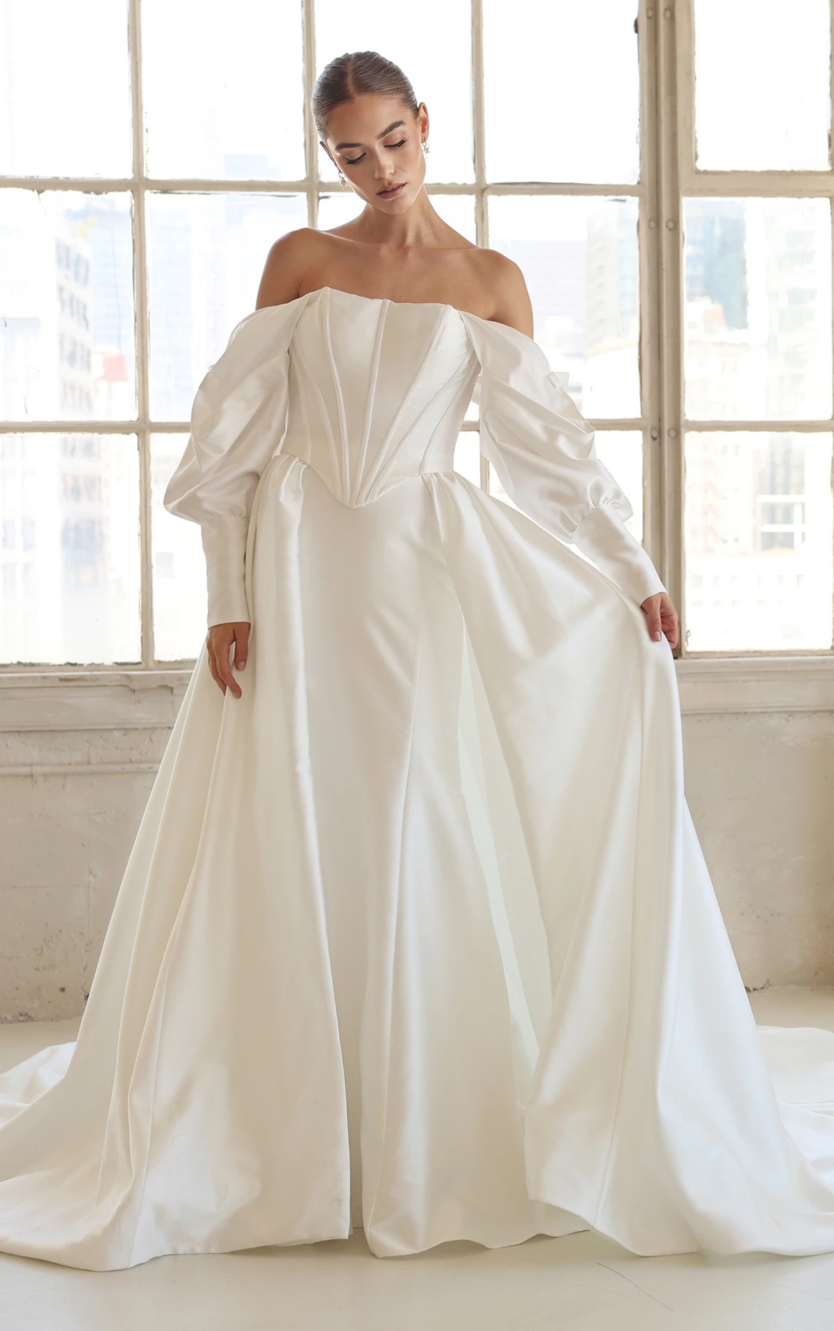 Mikado Fit And Flare Wedding Dress 60 Photos Vianawedding Mikado Fit And Flare Wedding Dress 60 Photos Vianawedding
